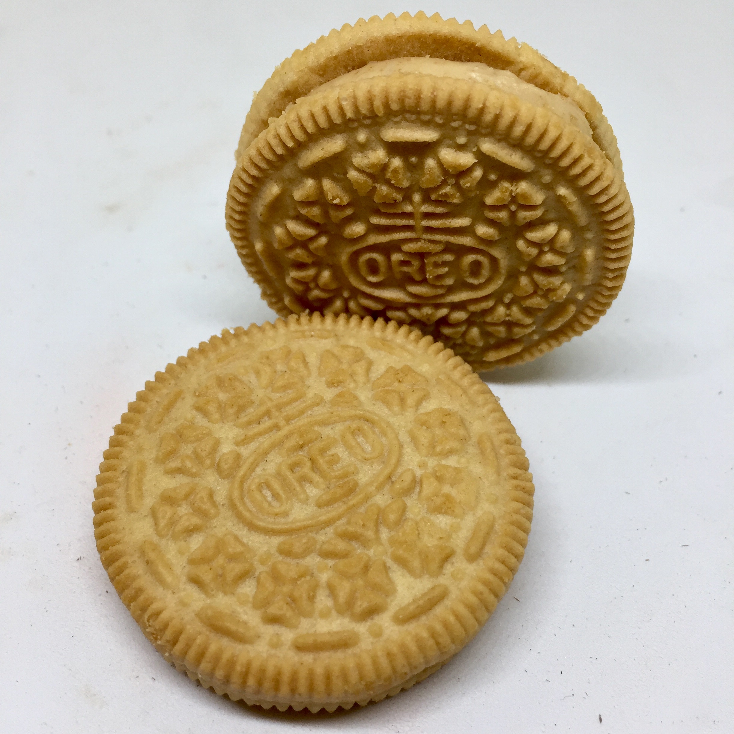 REVIEW: Limited Edition PB & J Oreo | Sean's Skillet