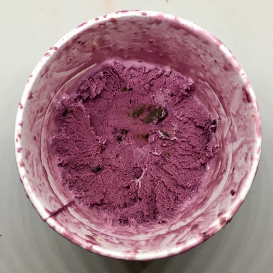 REVIEW: Graeter’s Black Raspberry Chocolate Chip | Sean's Skillet