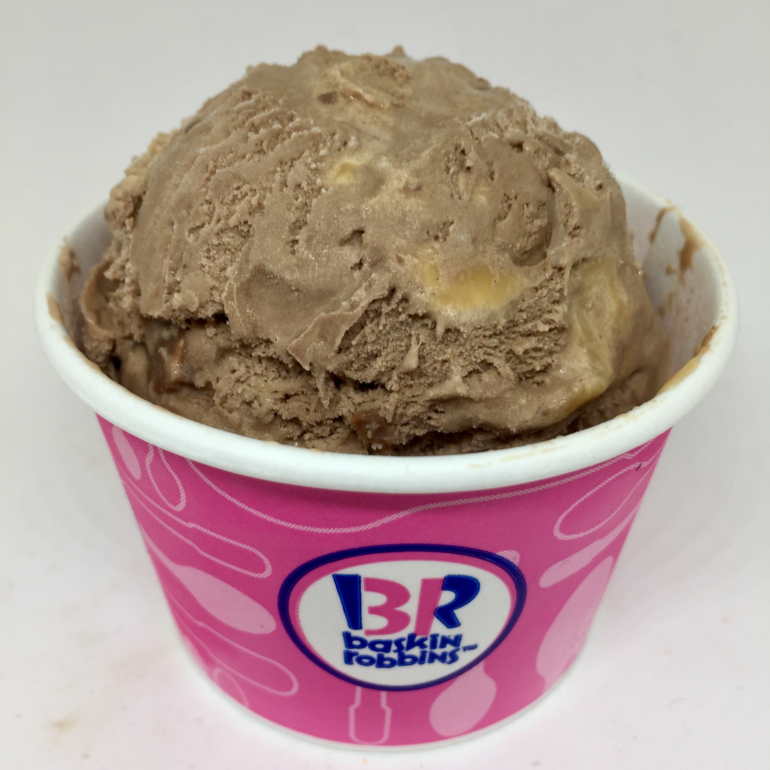 REVIEW: Baskin Robbins Candy Bar Mashup | Sean's Skillet