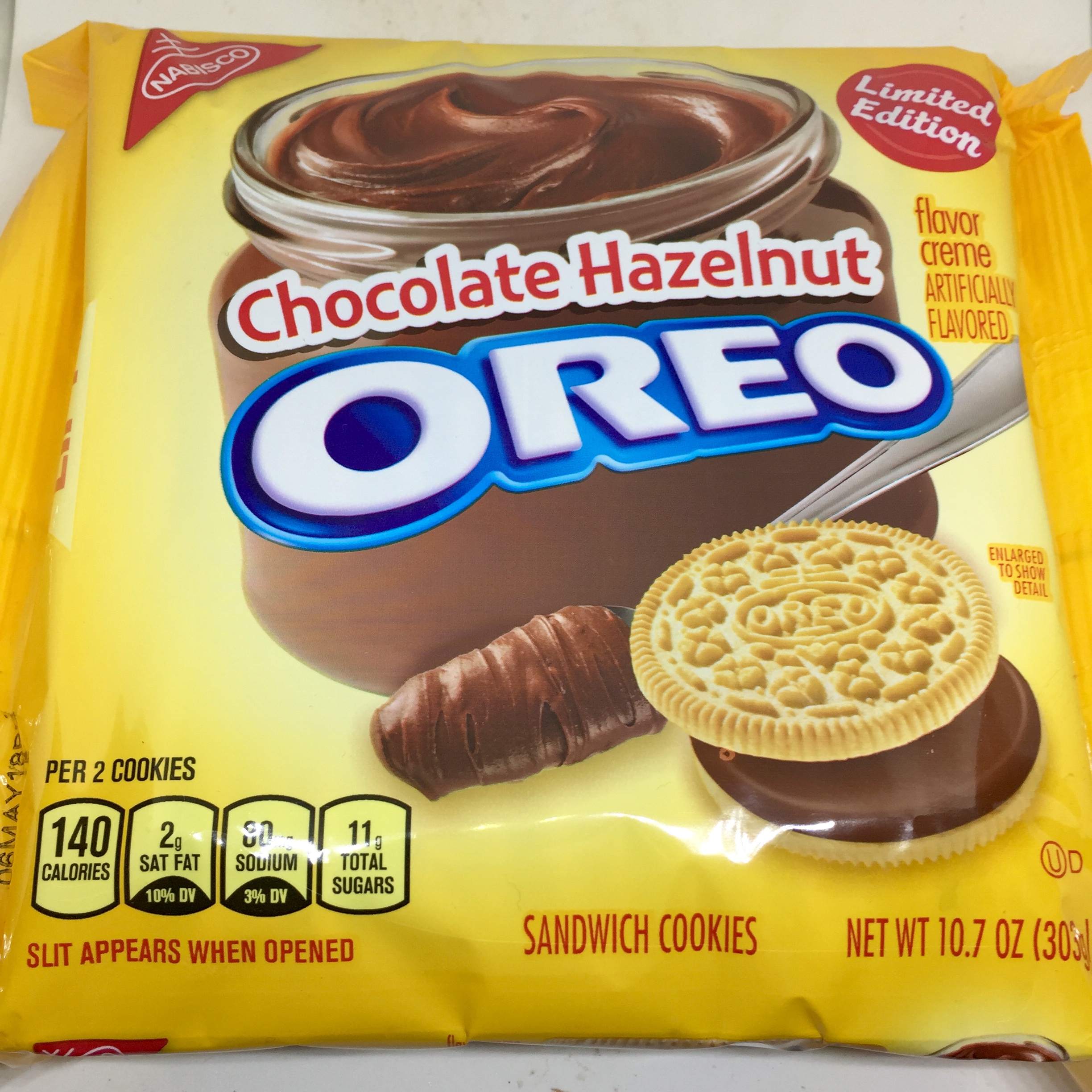 REVIEW: Limited Edition Chocolate Hazelnut Oreo | Sean's Skillet