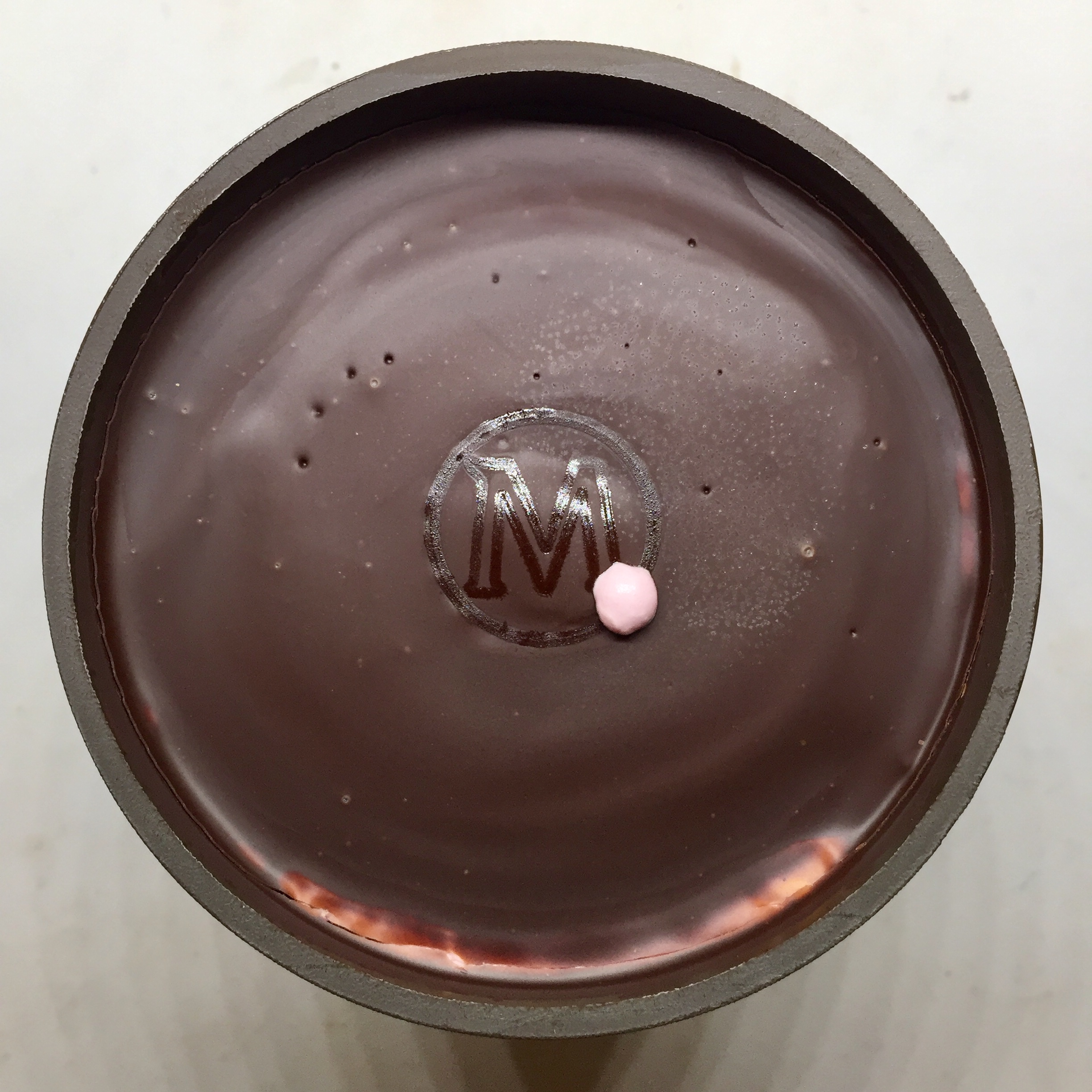 REVIEW: Magnum Dark Chocolate Raspberry Tub | Sean's Skillet