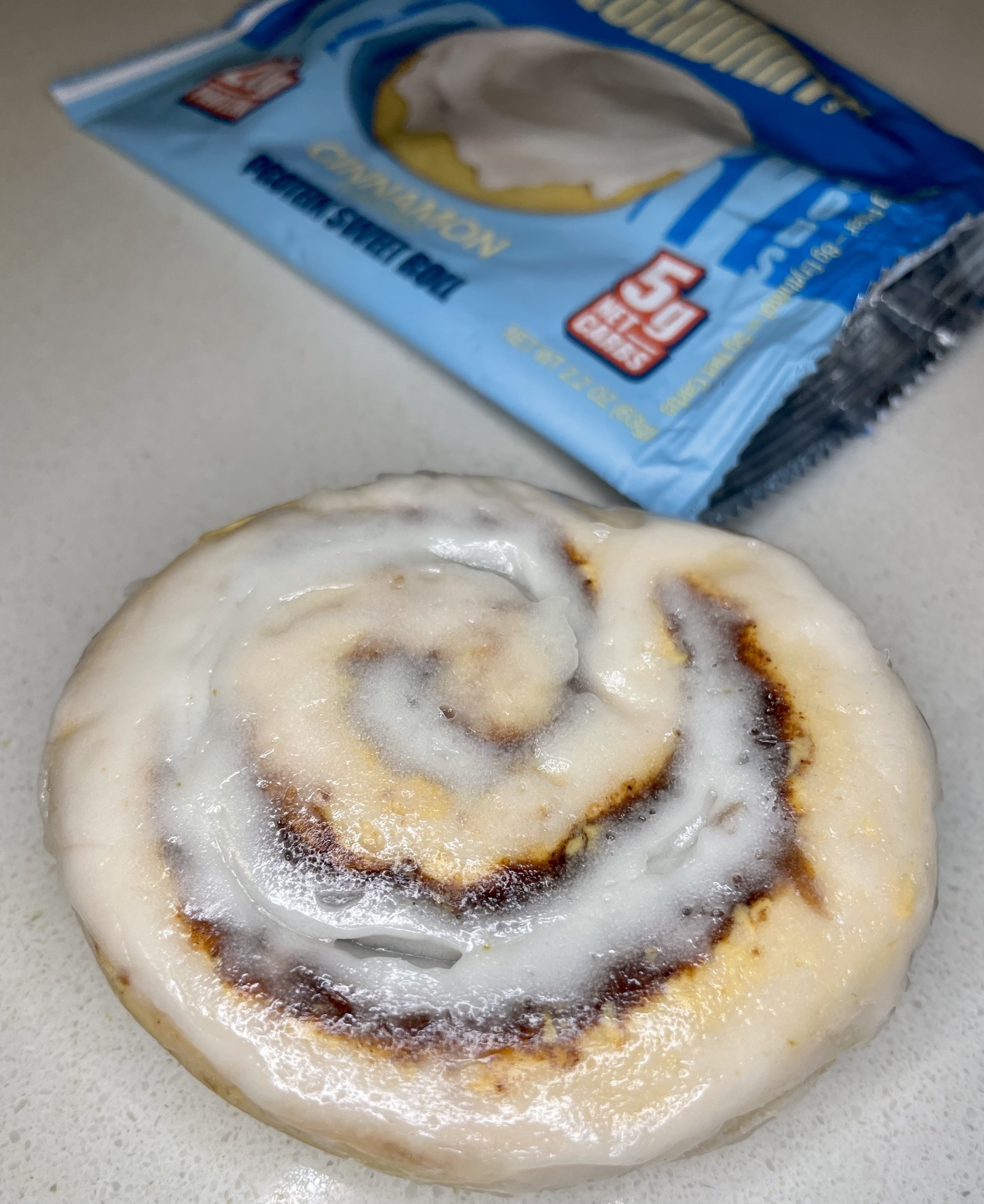 REVIEW: Legendary Foods Protein Sweet Roll (Cinnamon, Wild Berry ...